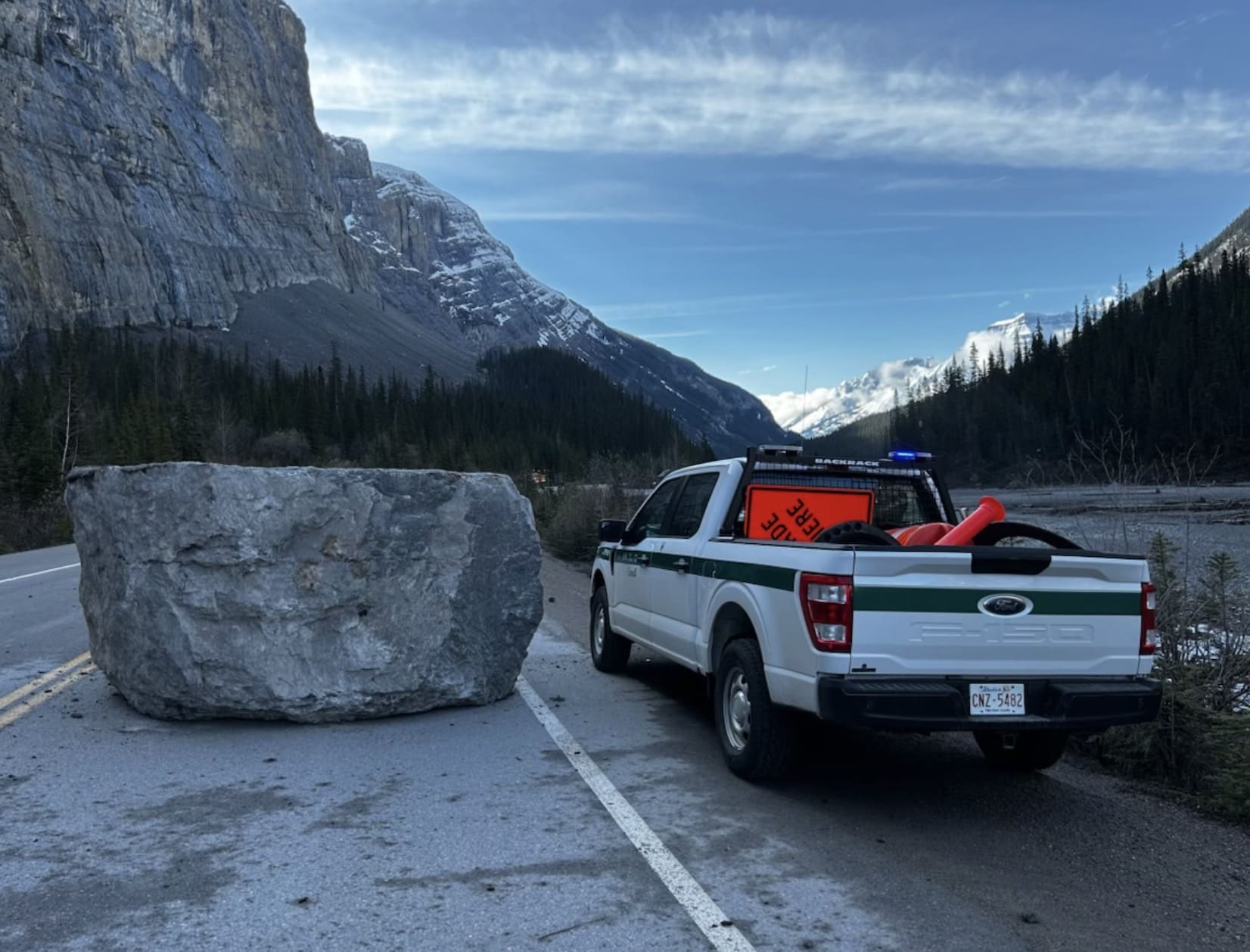 Massive Boulder Blocks Road In Banff National Park - Unofficial Networks